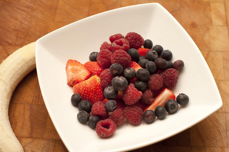 Free image of Bowl of fresh autumn fruit